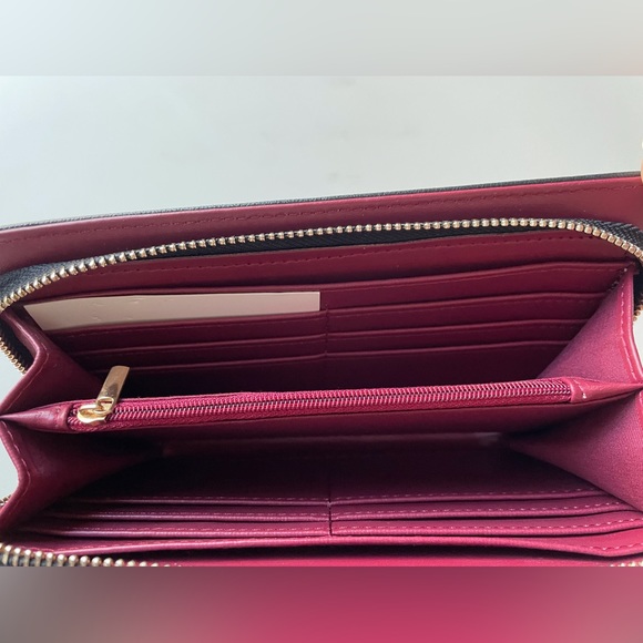 Ellen Tracy | Bags | Nwt Ellen Tracy Zip Around Clutch Wallet | Poshmark